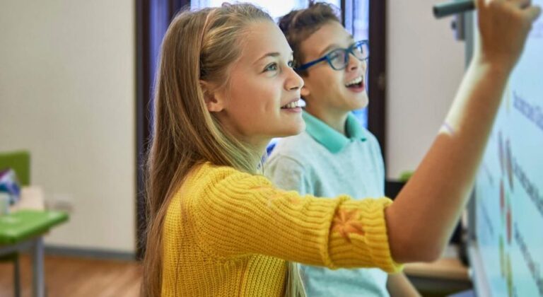 Multilingual Learners in PreK-12 | Imagine Learning